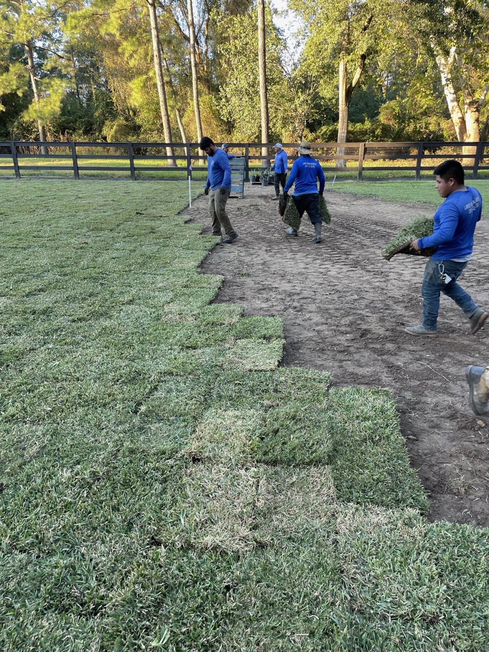 Contact Us | Texas Turf Tenders